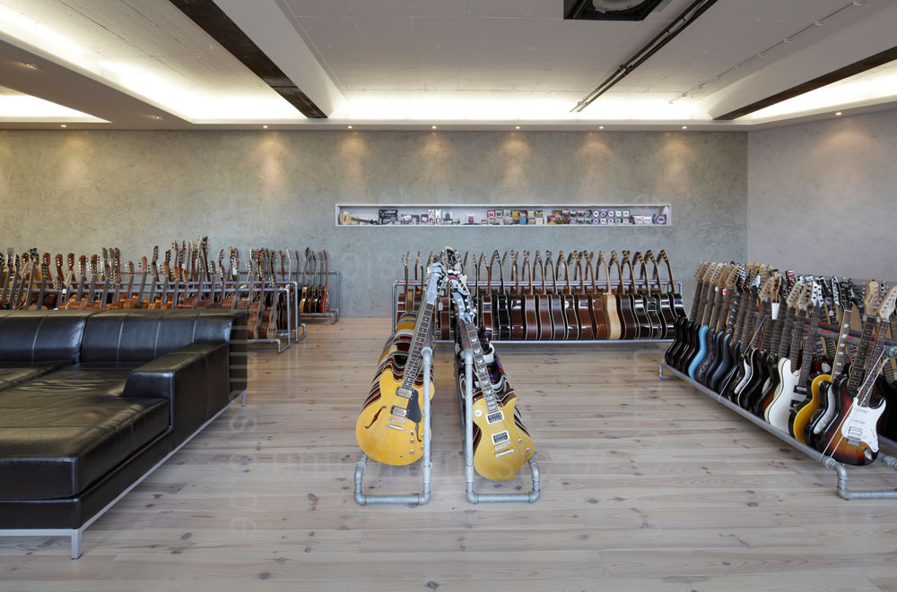 Western-Gitarre CORT EARTH 300 V SB - Dreadnought - massive Adirondack ...